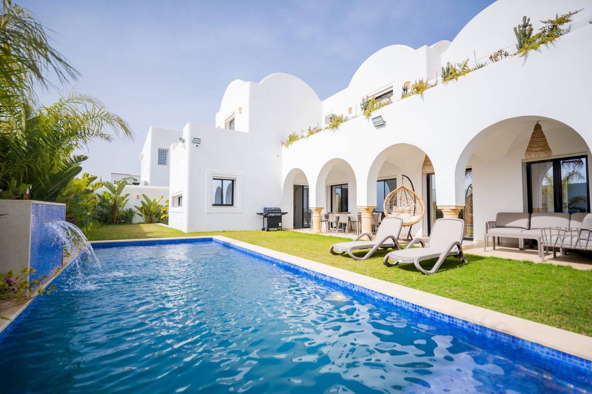 330 M² Villa ∙ 4 Chambres ∙ 8 Personnes - Hammamet