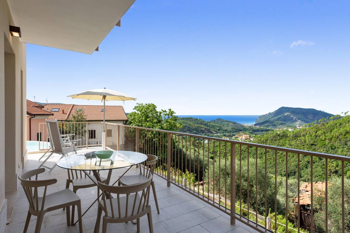 164 M² Appartement ∙ 3 Chambres ∙ 6 Personnes - Moneglia