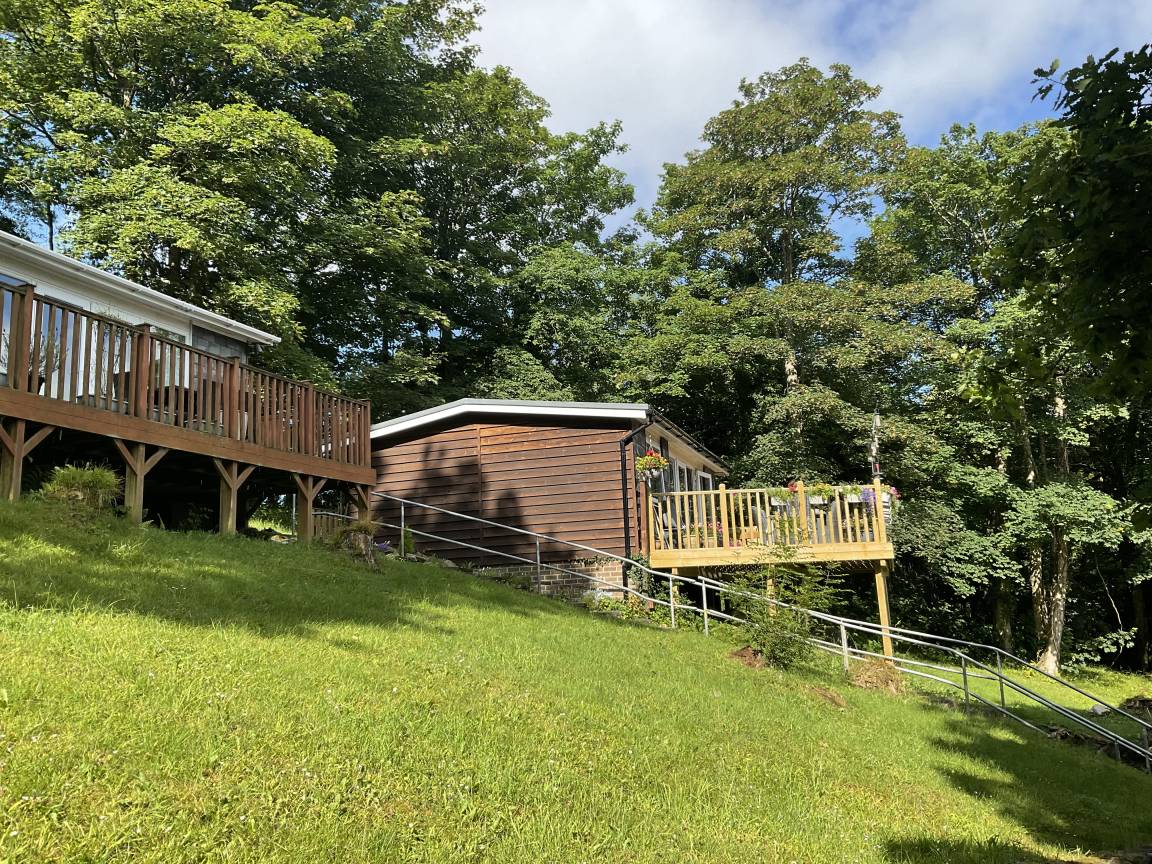 75 M² Chalet ∙ 2 Bedrooms ∙ 5 Guests - Llŷn Peninsula