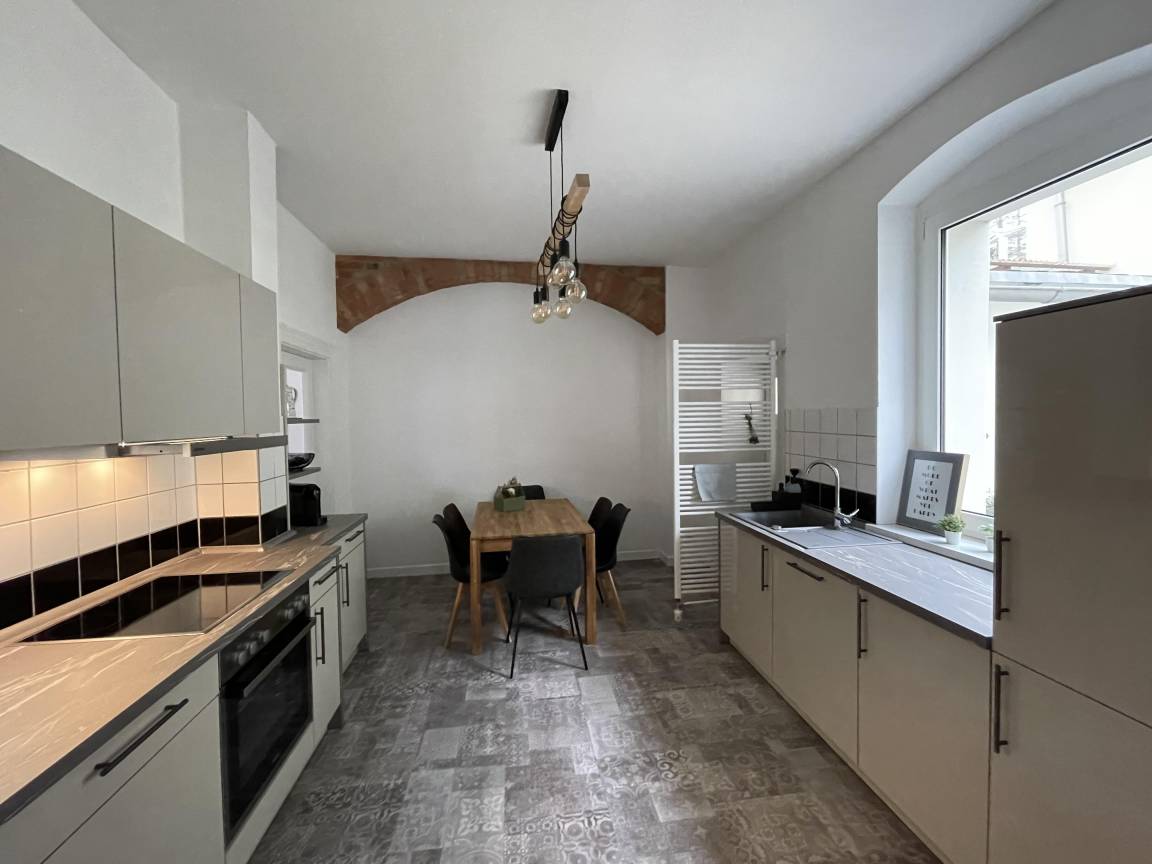 75 M² Apartment ∙ 1 Bedroom ∙ 4 Guests - Freyburg