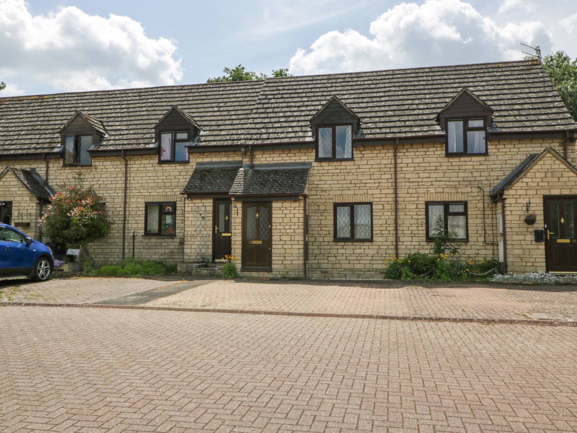 Cottage ∙ 2 Bedrooms ∙ 4 Guests - Stow-on-the-Wold