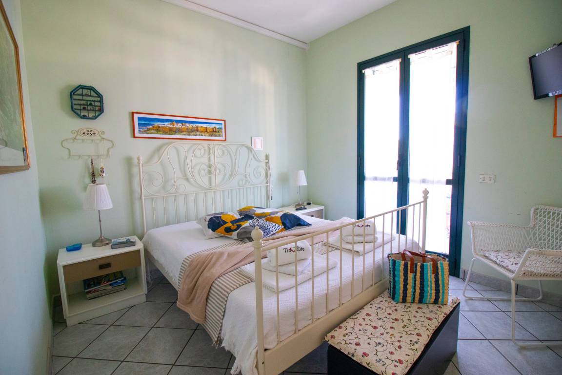 90 M² House ∙ 2 Bedrooms ∙ 6 Guests - Otranto
