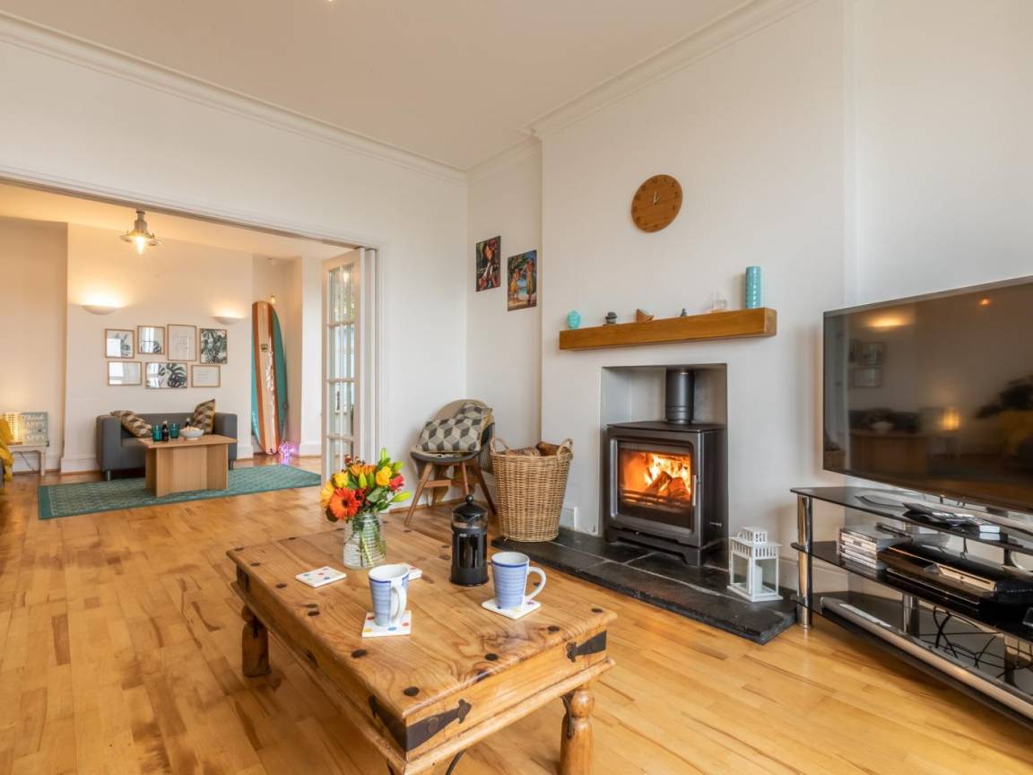 Cottage ∙ 5 Bedrooms ∙ 10 Guests - Westward Ho!