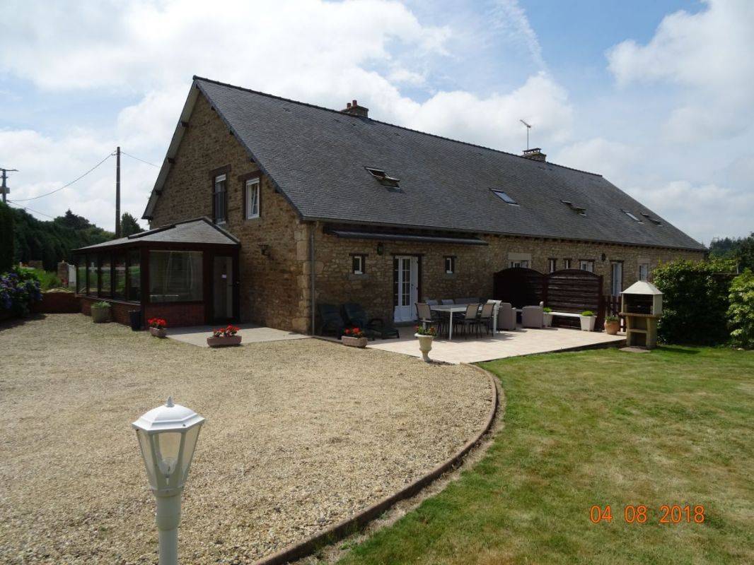 100 M² Gîte ∙ 2 Chambres ∙ 5 Personnes - Côtes-d'Armor