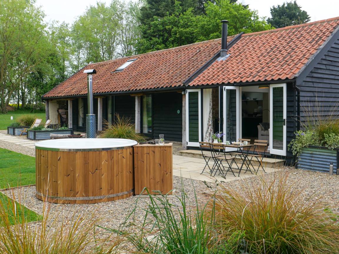 Cottage ∙ 2 Bedrooms ∙ 4 Guests - Suffolk