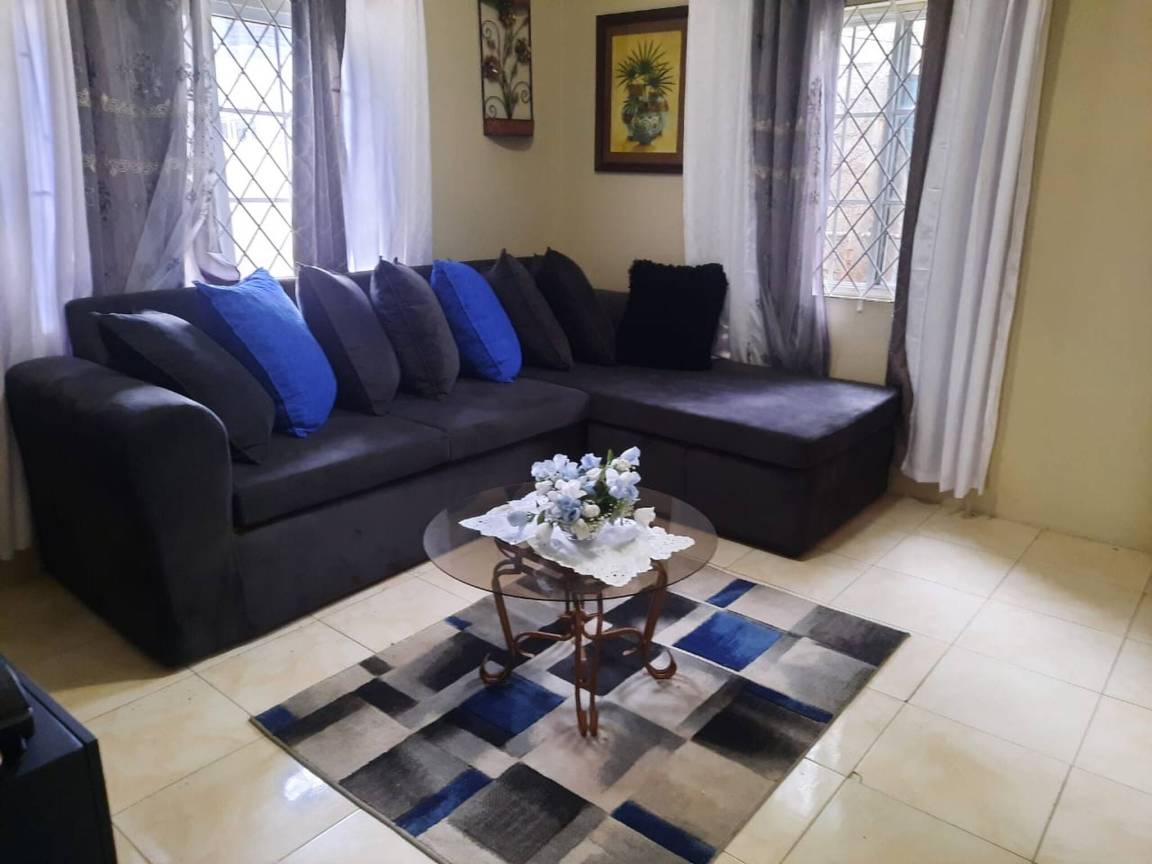 850 M² Apartamento ∙ 2 Habitaciones ∙ 4 Huéspedes - Kingston, Jamaica