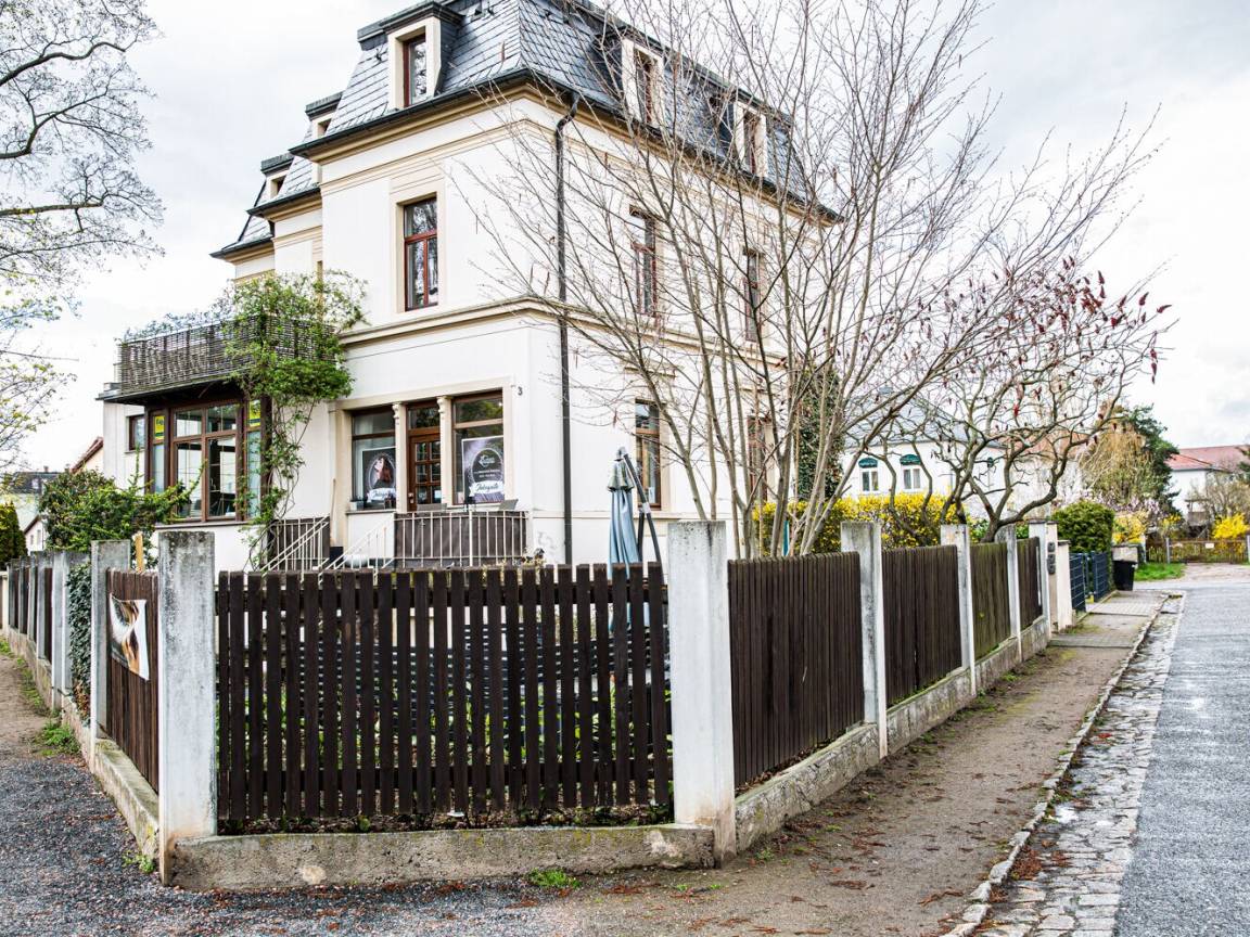 66 M² Appartement ∙ 2 Chambres ∙ 4 Personnes - Radebeul
