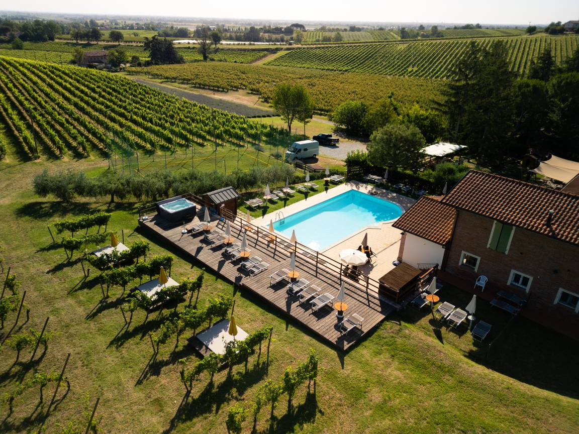 75 M² Casa Rural ∙ 2 Habitaciones ∙ 5 Huéspedes - Faenza