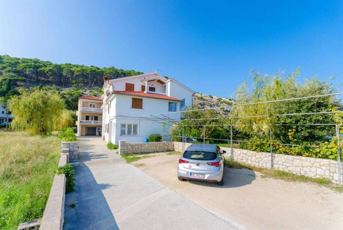 70 M² Apartamento ∙ 2 Quartos ∙ 4 Hóspedes - Lopar