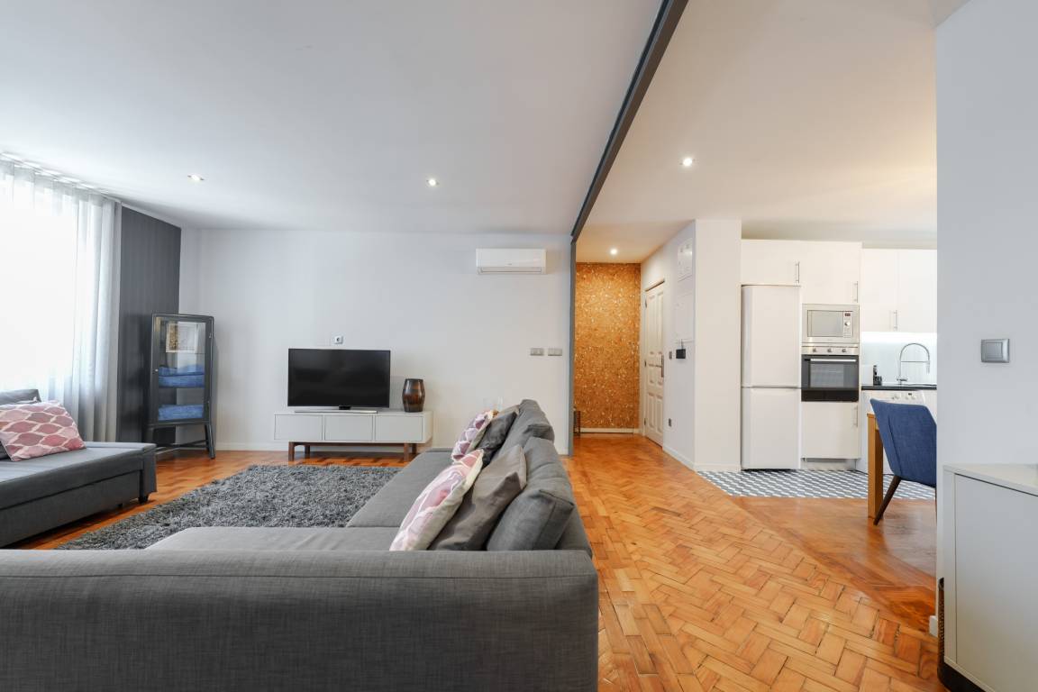 138 M² Apartamento ∙ 4 Quartos ∙ 12 Hóspedes - Vila Nova de Gaia