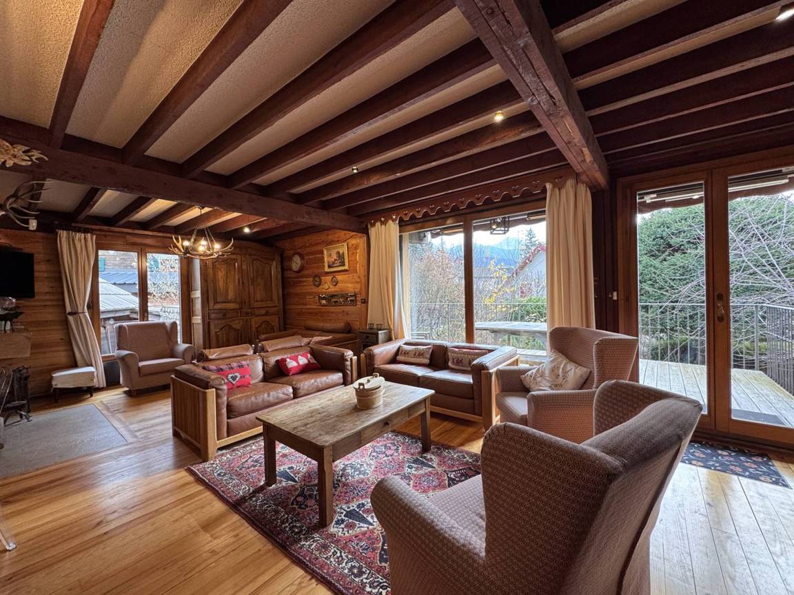 270 M² Ferienhaus ∙ 4 Schlafzimmer ∙ 12 Gäste - Grenoble