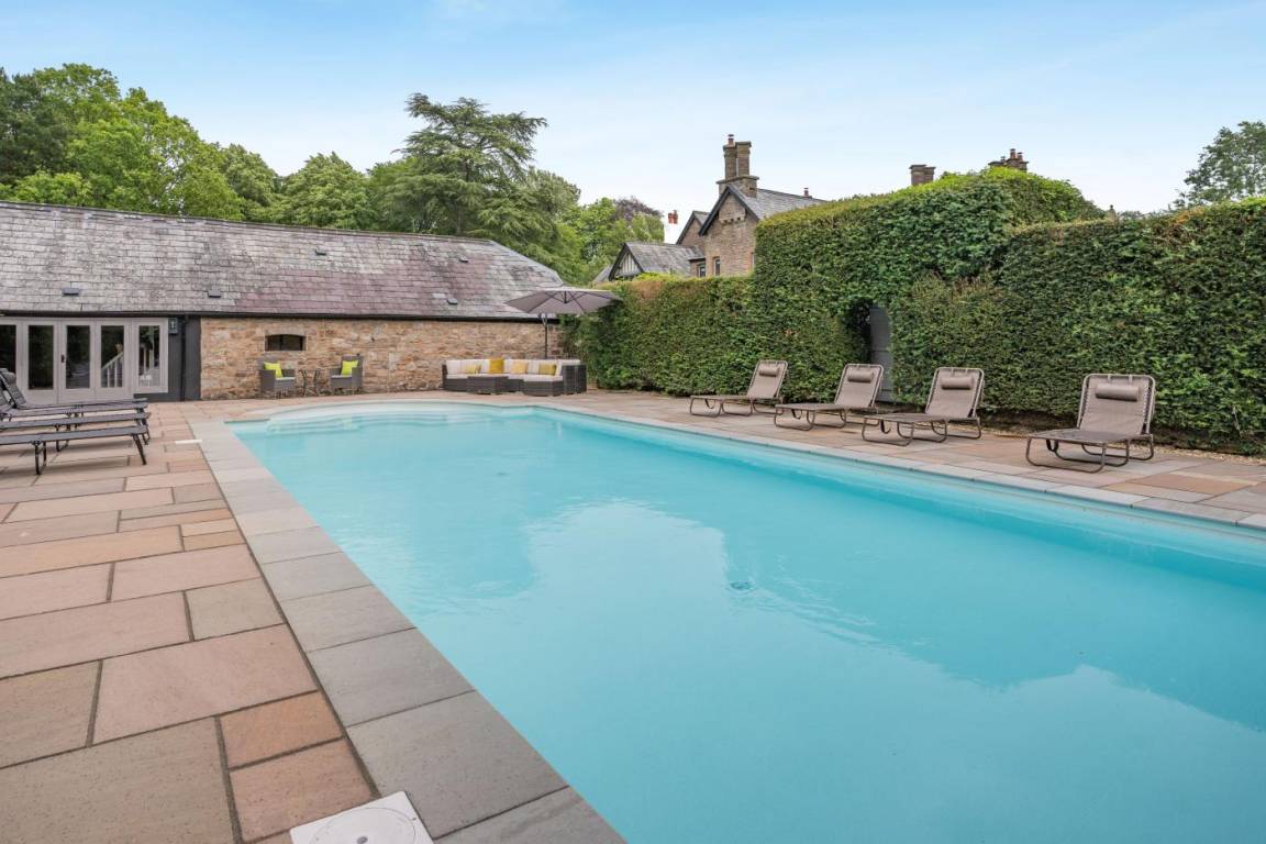 Cottage ∙ 4 Bedrooms ∙ 8 Guests - Abergavenny