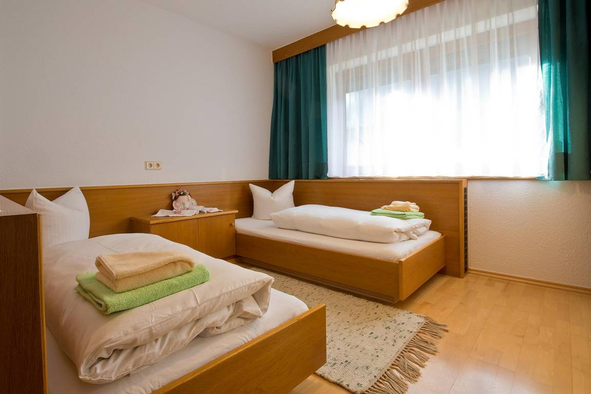 81 M² Ferienwohnung ∙ 2 Schlafzimmer ∙ 5 Gäste - Niederthai