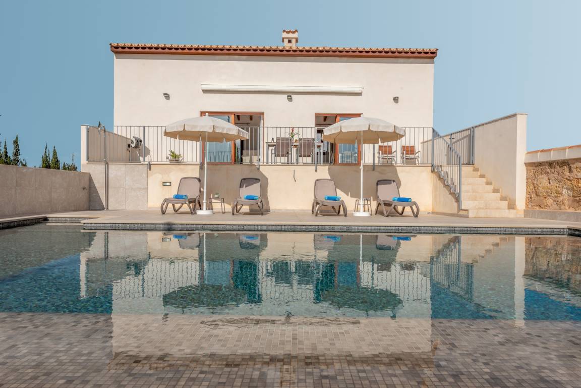 200 M² Maison De Vacances ∙ 2 Chambres ∙ 4 Personnes - Sineu