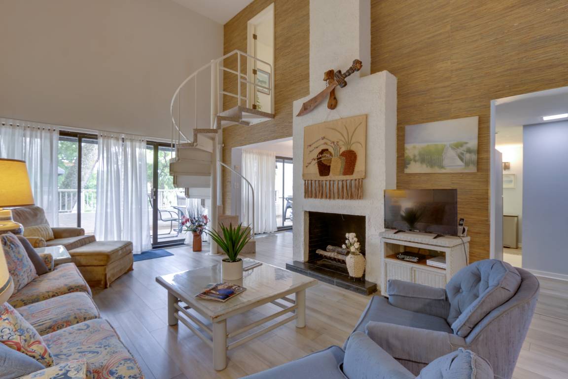 174 M² Villa ∙ 3 Bedrooms ∙ 12 Guests - Hilton Head Island, SC