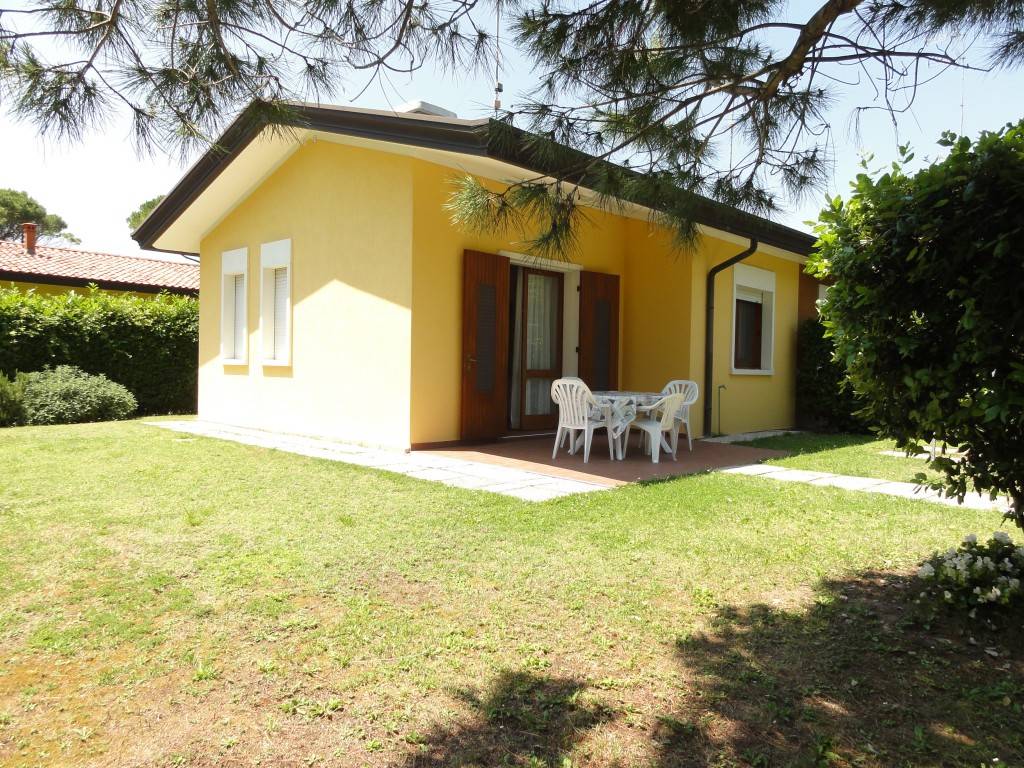 60 M² Villa ∙ 2 Bedrooms ∙ 6 Guests - Bibione Pineda