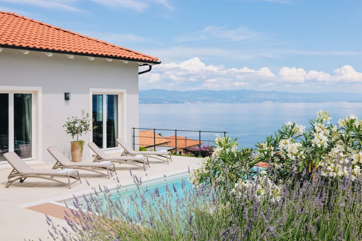 267 M² Villa ∙ 4 Schlafzimmer ∙ 8 Gäste - Lovran