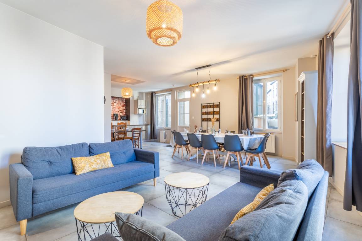 150 M² Maison De Vacances ∙ 6 Chambres ∙ 14 Personnes - Puy du Fou