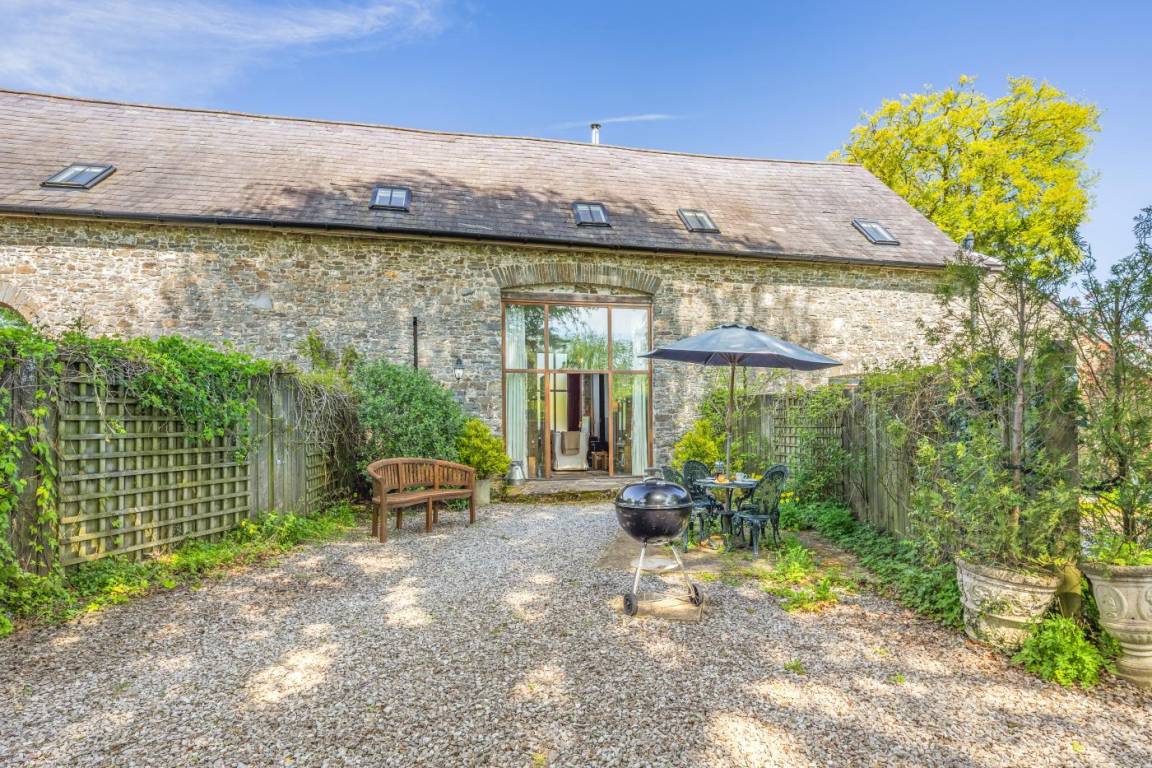 Cottage ∙ 2 Bedrooms ∙ 4 Guests - Lampeter