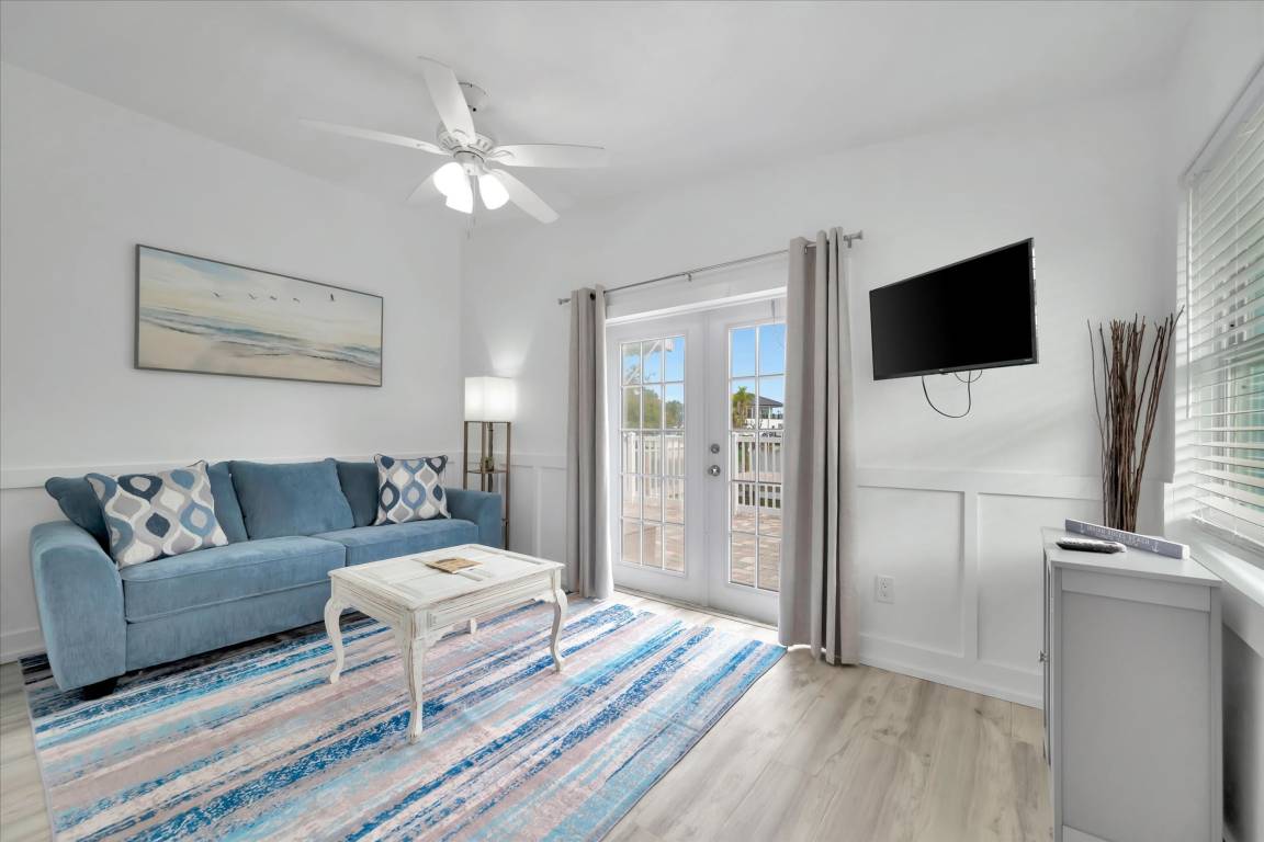 Apartment ∙ 1 Bedroom ∙ 4 Guests - Splash Harbour Water Park, Indian Rocks Beach