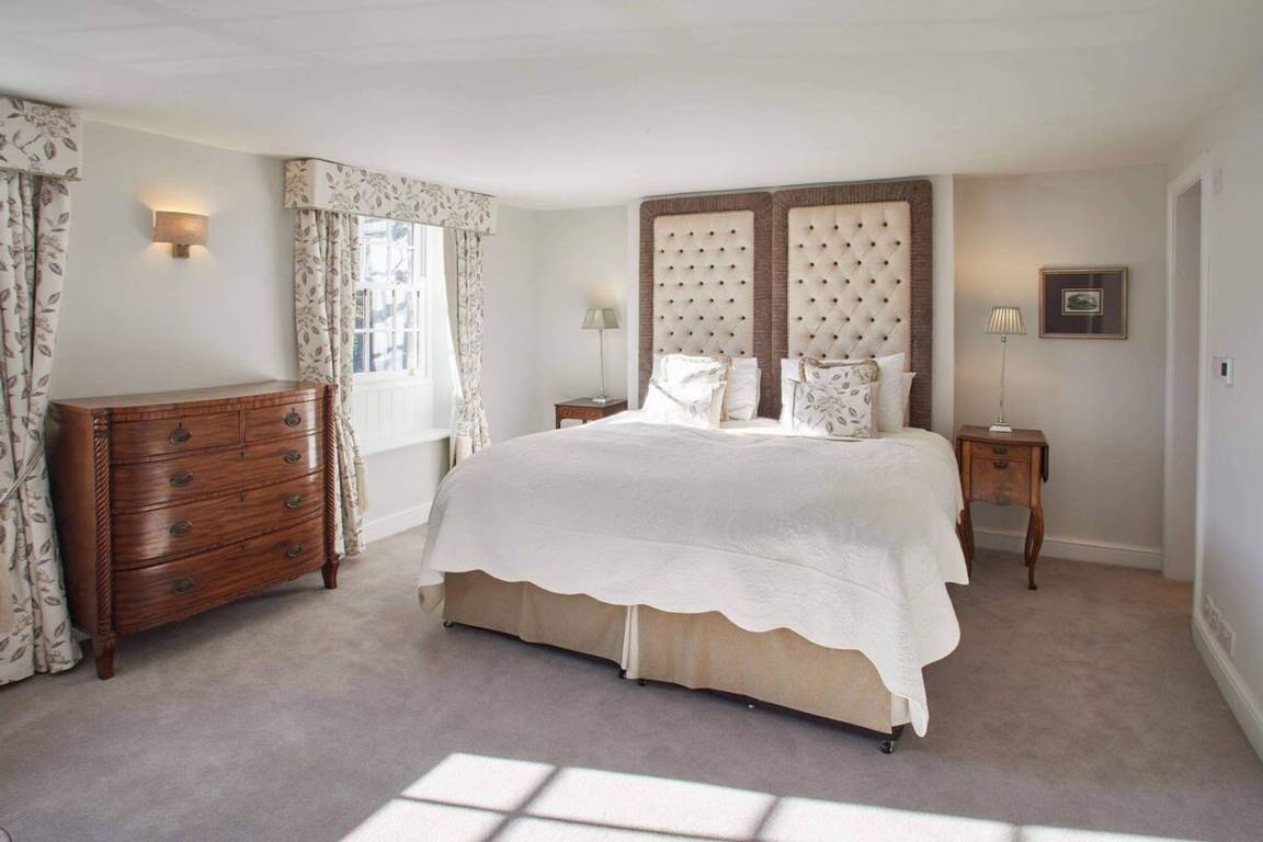 House ∙ 2 Bedrooms ∙ 4 Guests - Wetherby