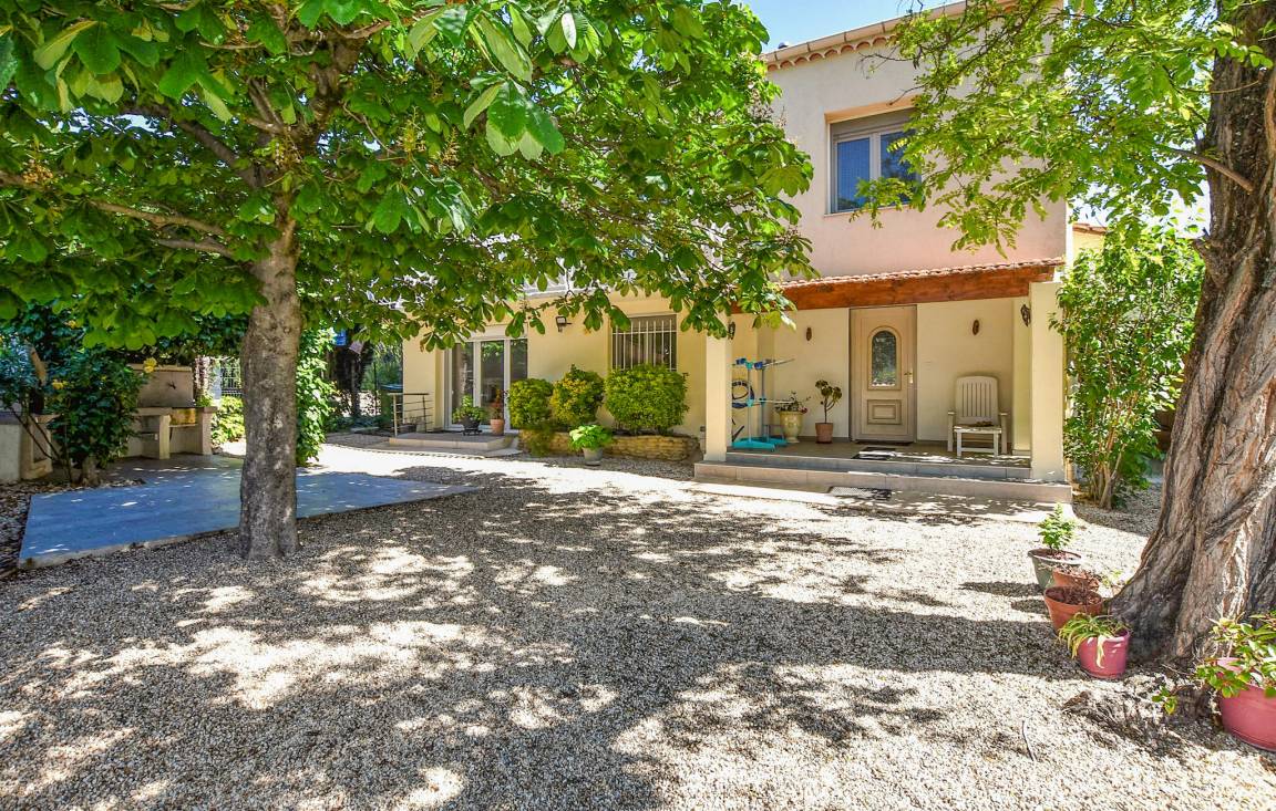 85 M² Maison De Vacances ∙ 2 Chambres ∙ 6 Personnes - Avignon