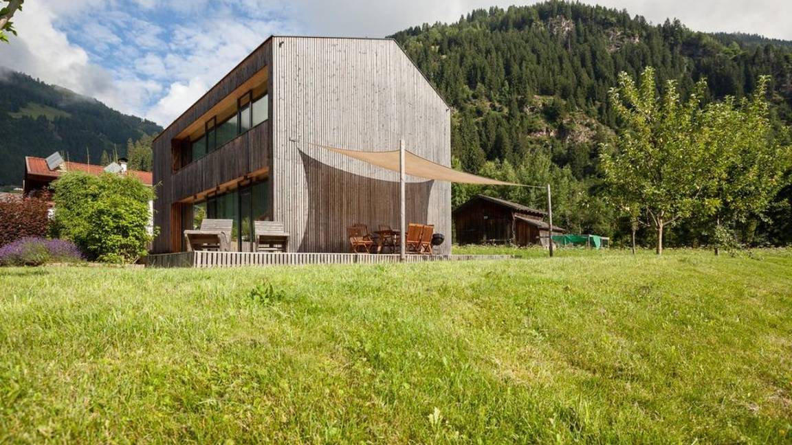 75 M² Ferienhaus ∙ 1 Schlafzimmer ∙ 4 Gäste - Neustift im Stubaital