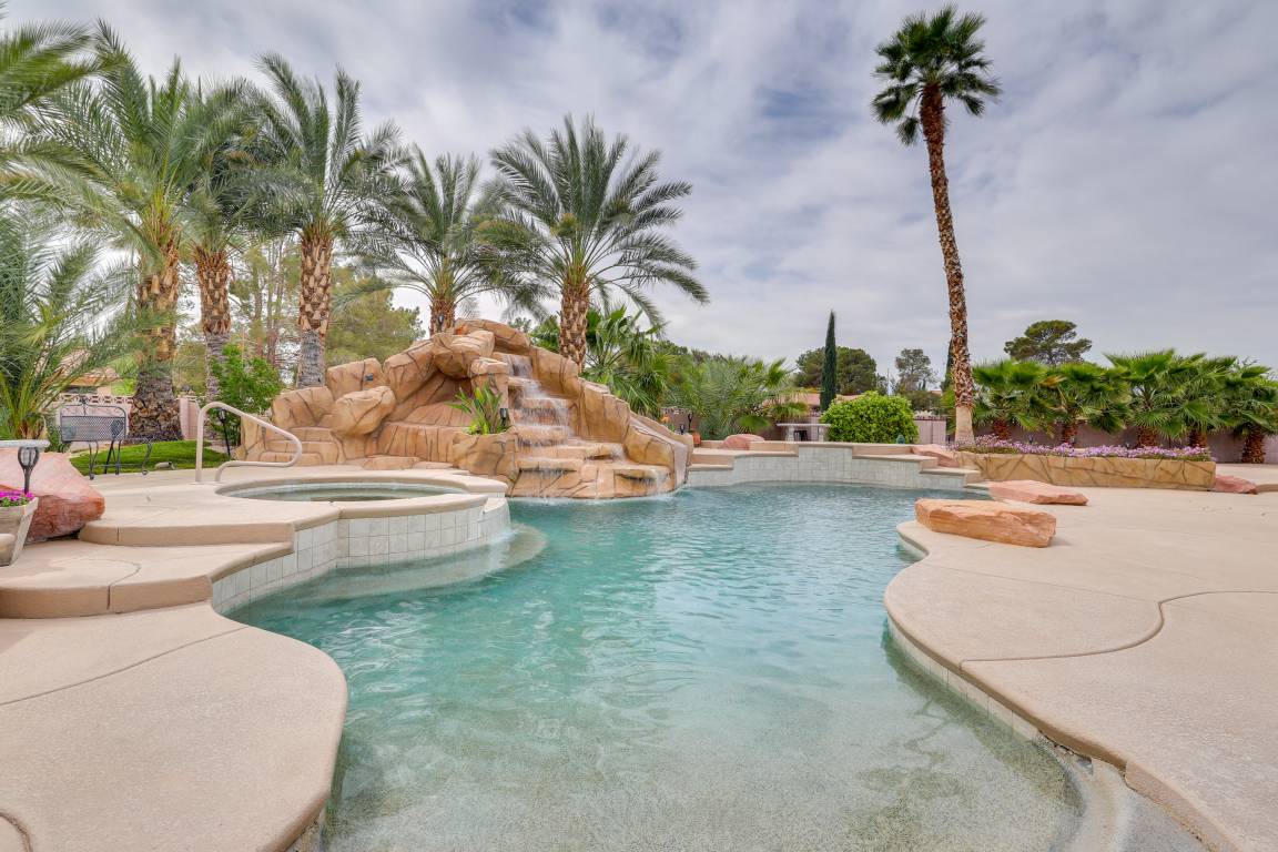 260 M² Ferienhaus ∙ 3 Schlafzimmer ∙ 8 Gäste - Las Vegas, NV
