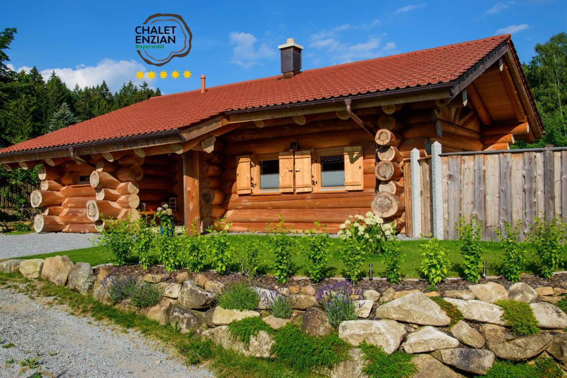72 M² Ferienhaus ∙ 2 Schlafzimmer ∙ 4 Gäste - Bodenmais