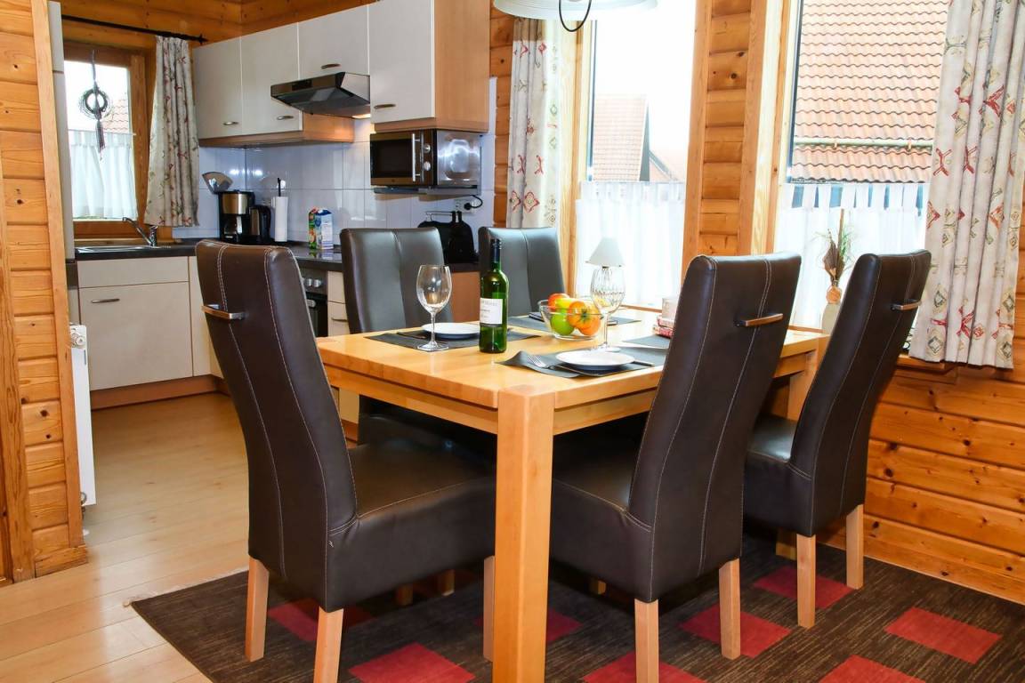64 M² Ferienhaus ∙ 2 Schlafzimmer ∙ 5 Gäste - Hasselfelde