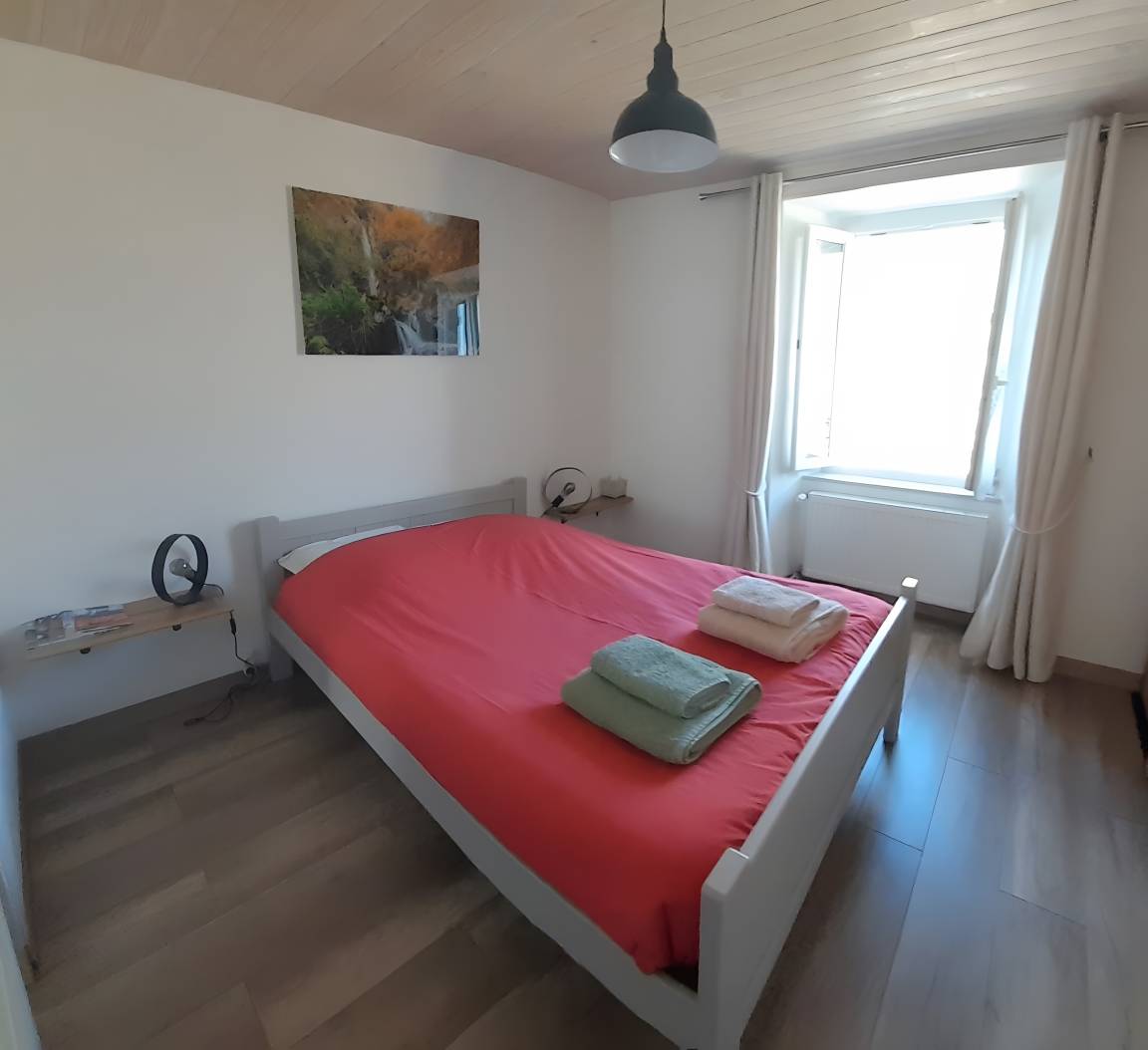25 M² Chambre D'hôtes ∙ 2 Chambres ∙ 4 Personnes - Laguiole