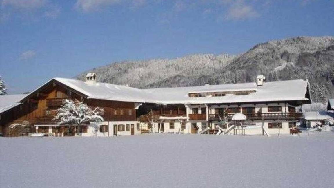 16 M² Hotel ∙ 1 Bedroom ∙ 2 Guests - Rottach-Egern