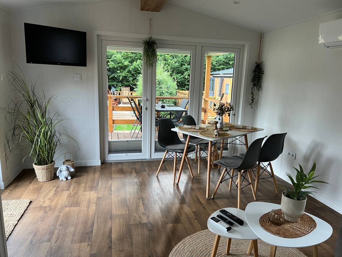 38 M² Mobil-home ∙ 2 Chambres ∙ 5 Personnes - Buchberg