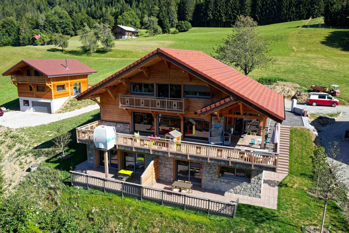 70 M² Ferienwohnung ∙ 2 Schlafzimmer ∙ 4 Gäste - Le Grand-Bornand