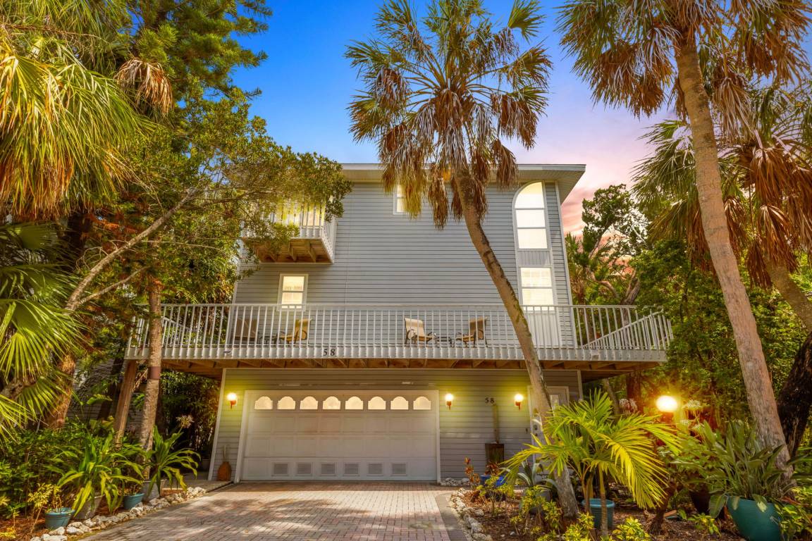 167 M² House ∙ 3 Bedrooms ∙ 8 Guests - Holmes Beach, FL