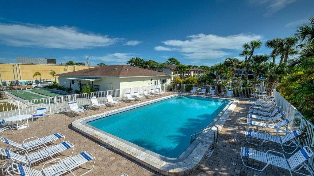 119 M² Condo ∙ 2 Bedrooms ∙ 6 Guests - Englewood, FL