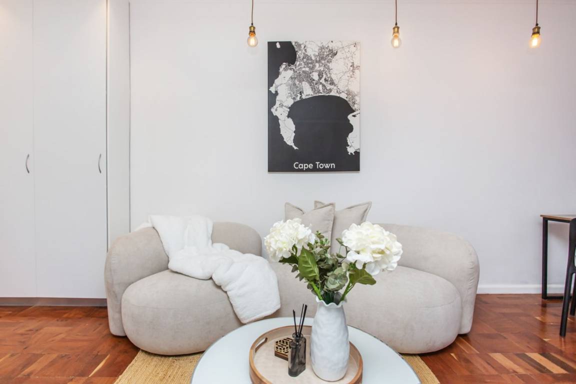 Apartment ∙ 1 Bedroom ∙ 3 Guests - Camps Bay