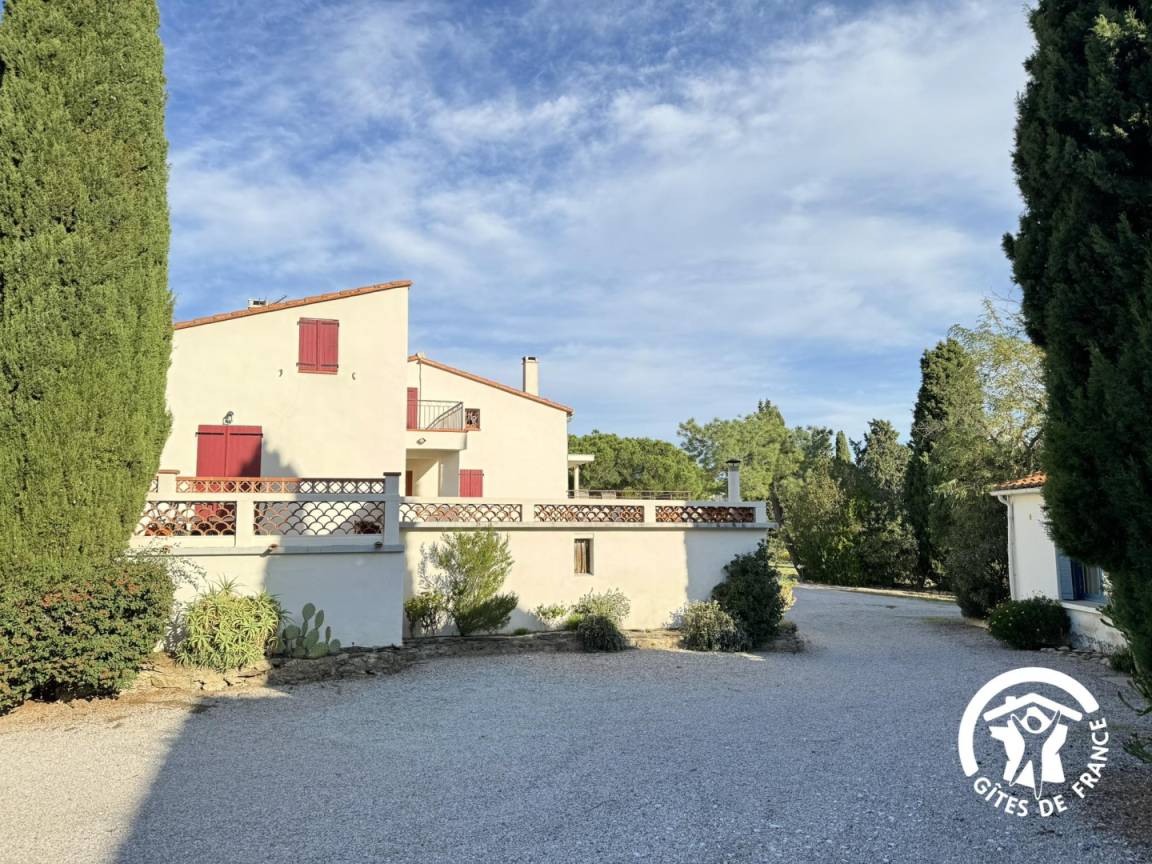 85 M² Gîte ∙ 2 Chambres ∙ 4 Personnes - Le Boulou