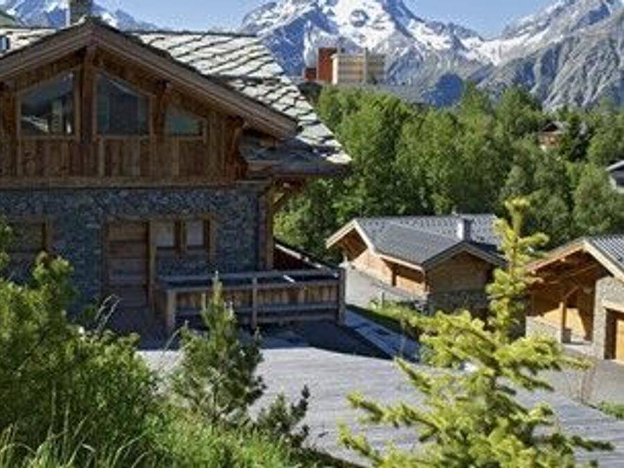 300 M² Chalet ∙ 6 Bedrooms ∙ 14 Guests - Vénosc