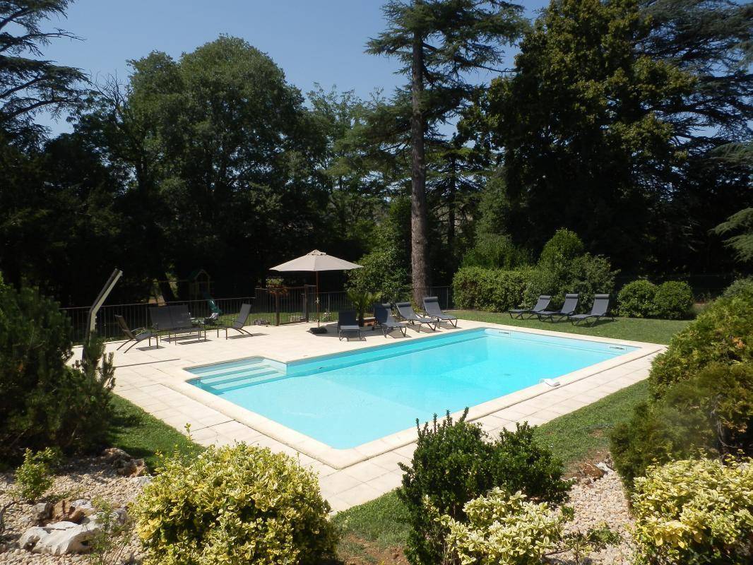 400 M² Gîte ∙ 6 Chambres ∙ 12 Personnes - Saint-Cirq-Lapopie