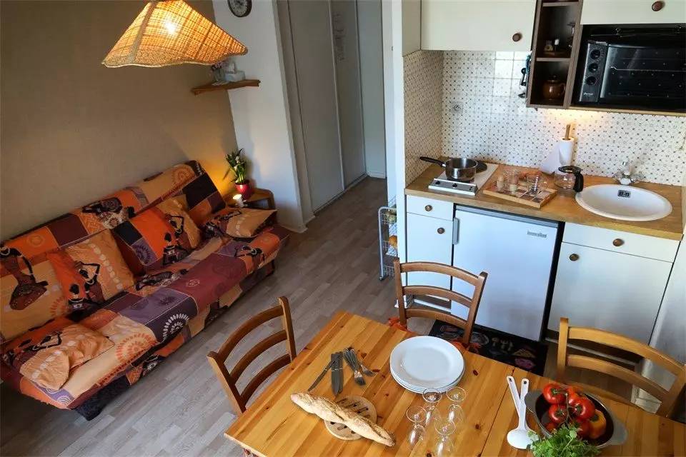 28 M² Apartment ∙ 1 Bedroom ∙ 4 Guests - Bagnères-de-Luchon