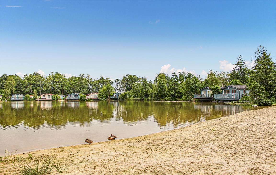 62 M² Casa ∙ 2 Habitaciones ∙ 4 Huéspedes - Assen