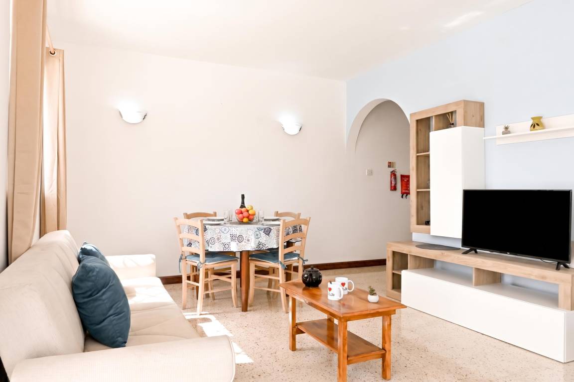 90 M² Apartment ∙ 2 Bedrooms ∙ 4 Guests - Malta