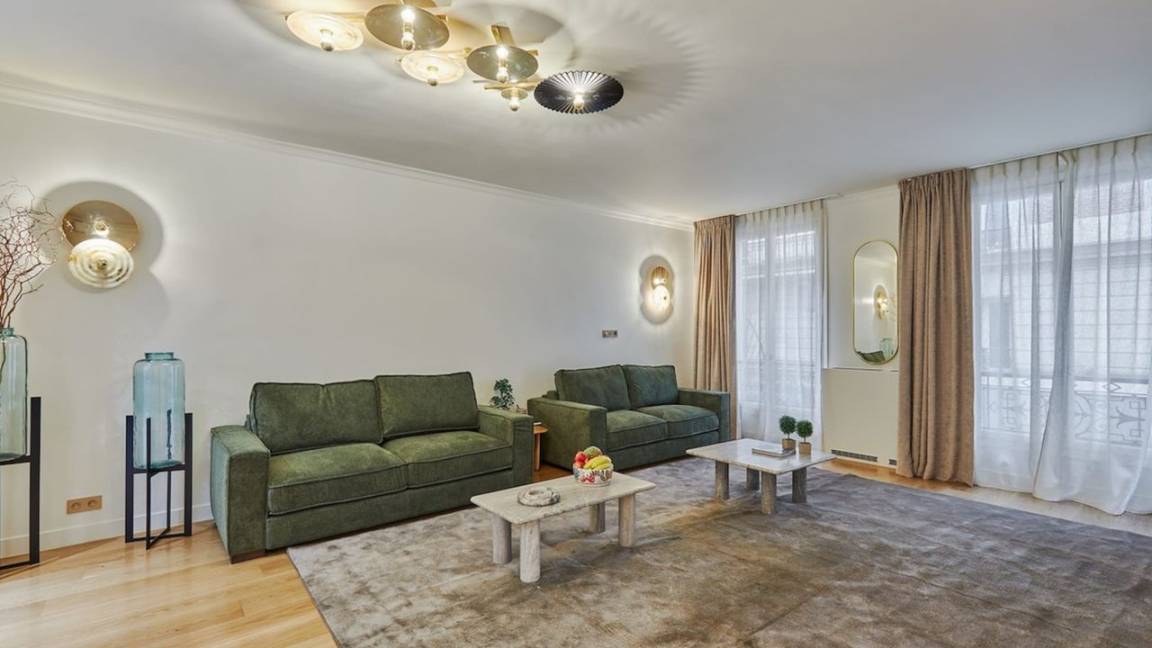 105 M² Apartment ∙ 2 Bedrooms ∙ 8 Guests - Paris