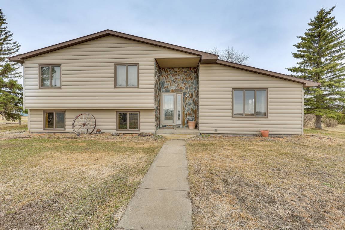 325 M² House ∙ 4 Bedrooms ∙ 10 Guests - Lake Sakakawea, ND