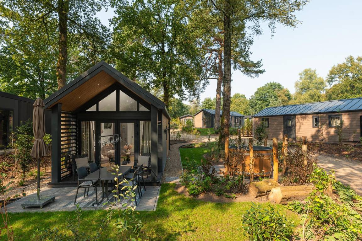 Bungalow ∙ 2 Bedrooms ∙ 4 Guests - Apeldoorn