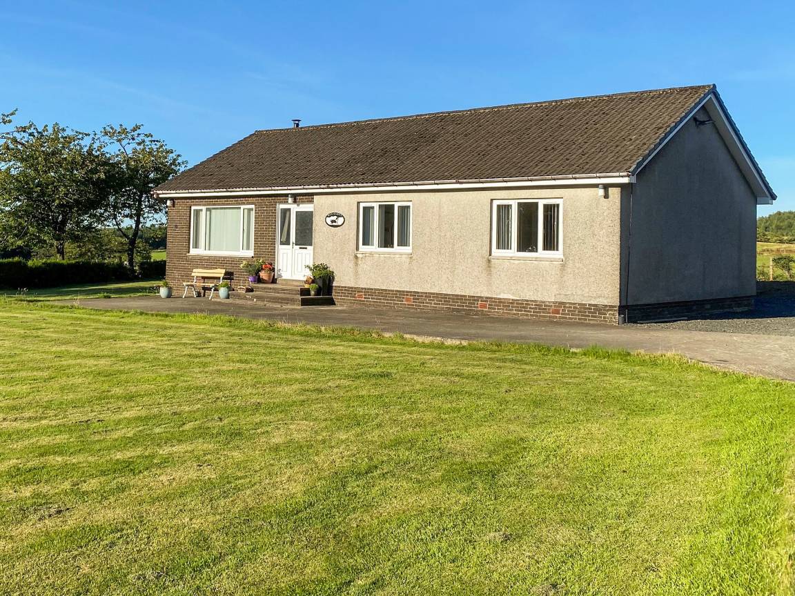Cottage ∙ 3 Bedrooms ∙ 6 Guests - Ayrshire
