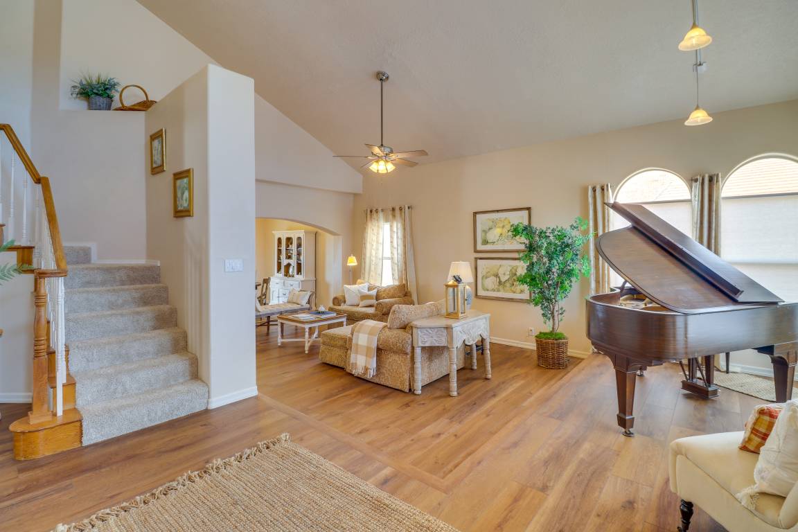 268 M² House ∙ 4 Bedrooms ∙ 9 Guests - Rio Rancho, NM