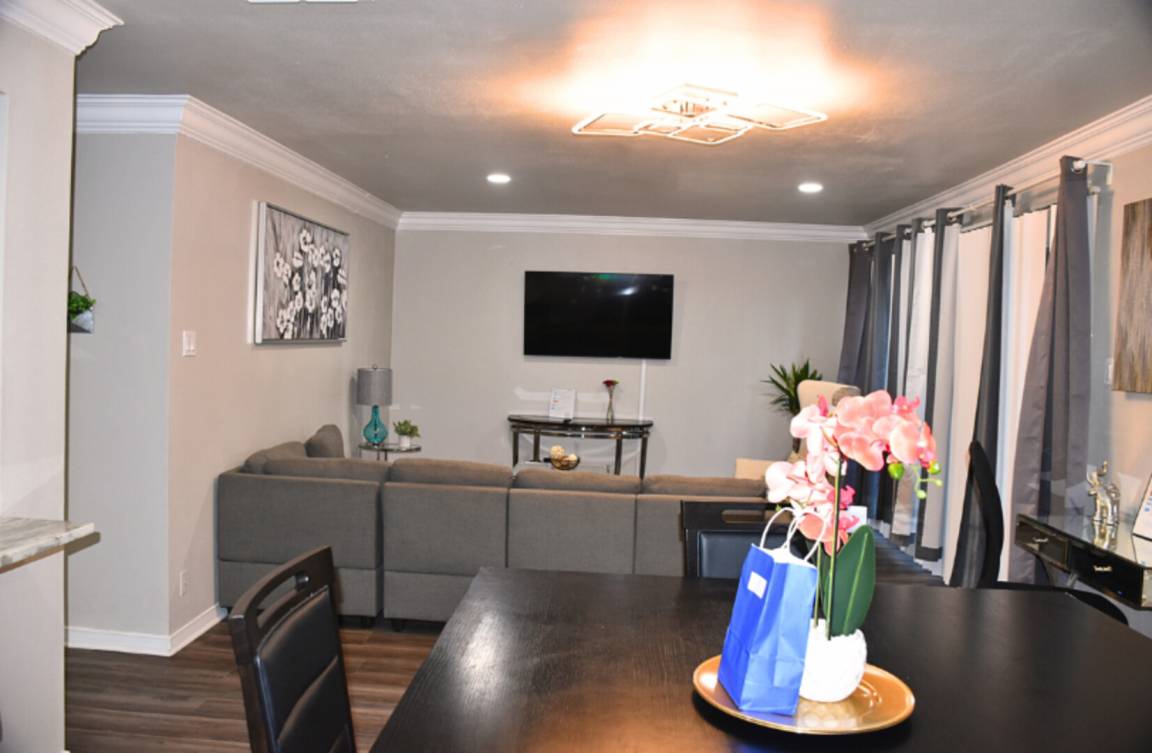 146 M² Huoneisto ∙ 3 Makuuhuonetta ∙ 6 Vierasta - Arlington, TX