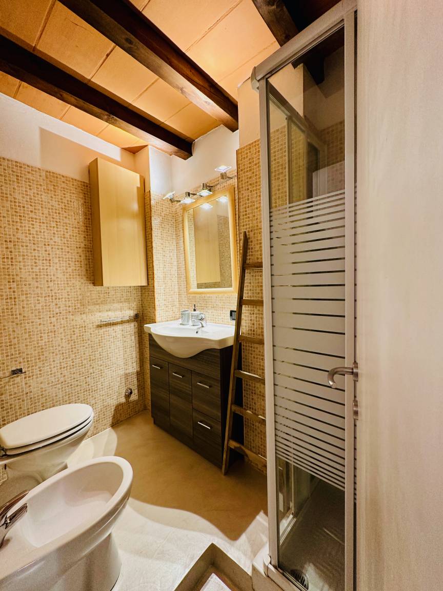 45 M² Appartamento Vacanza ∙ 1 Camera Da Letto ∙ 2 Ospiti - Parma